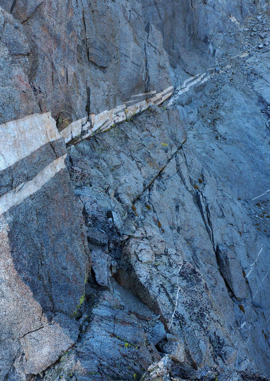 Rock Climb Northwest Chute, High Sierra