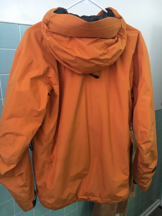 SOLD: Arcteryx Fission SL Jacket - Men's Medium - Made in Canada