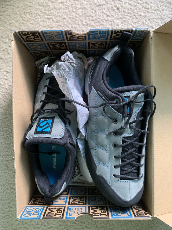 FS: Brand New, in box, 5.10 Guide Tennie Approach Shoes - Women's size 10
