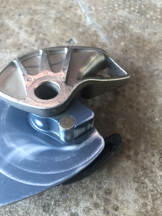 FS: Petzl Adjama (S, old version), Edelrid Loopolite (L), Trango Cinch