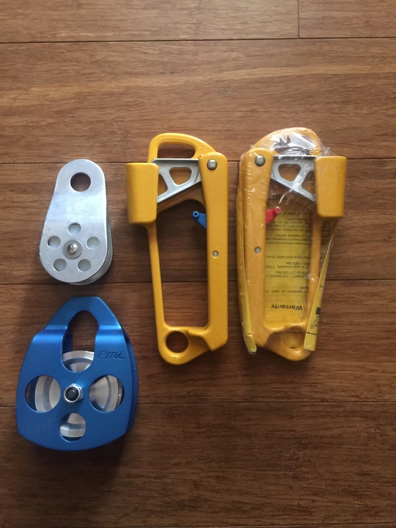 FS: Jumars, chouinard pulley, CMI pulley