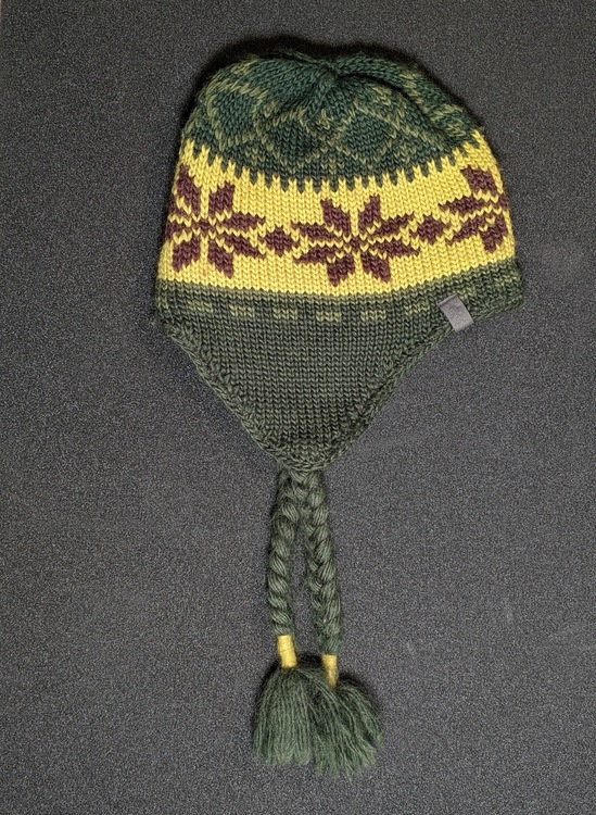 FS Patagonia R1 1/2 zip hoody // Outdoor Research Sun Runner hat ...