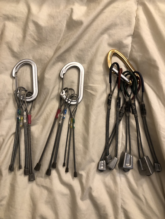 FS: 5.10 Moccasins, BD & DMM offset and micro nuts