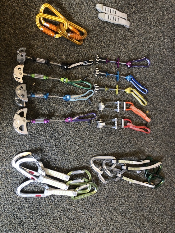 FS: Metolius cams 0-8
