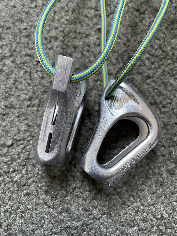 FS: 2x Petzl Tibloc, Omega Figure 8, free rap rings and nut tool