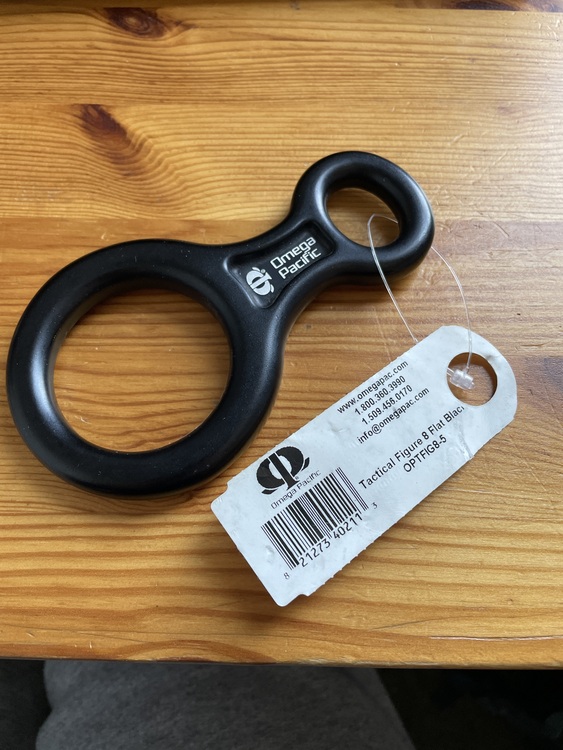 FS: 2x Petzl Tibloc, Omega Figure 8, free rap rings and nut tool