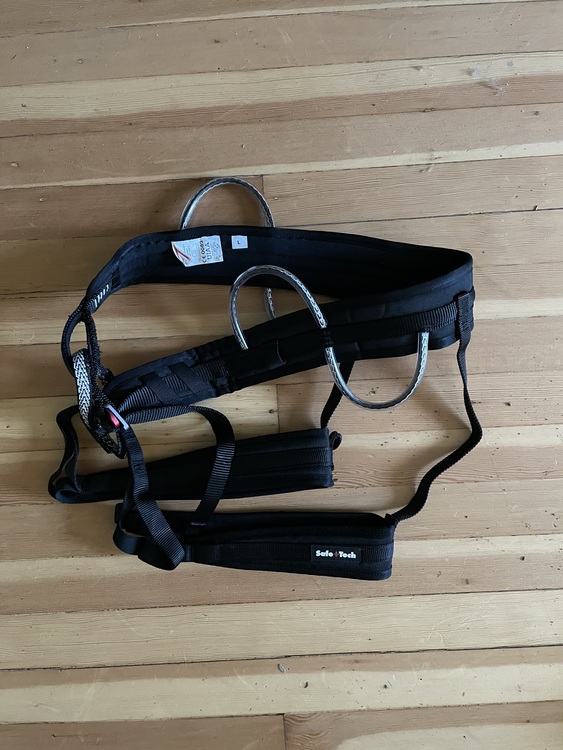 FS: Metolius Safe Tech Comp Harness