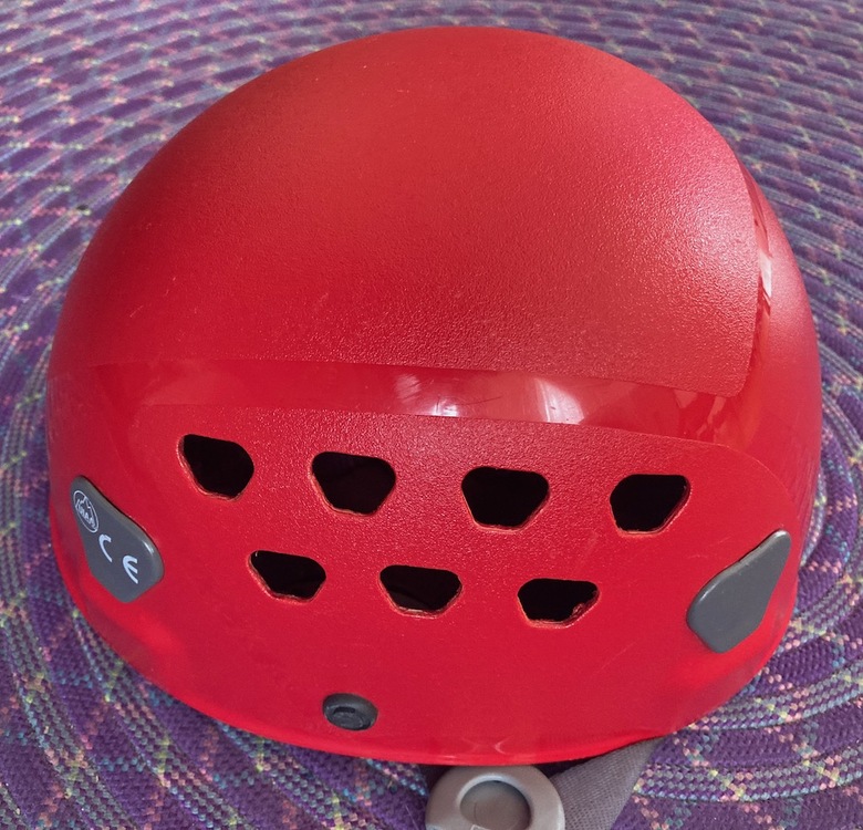 SOLD: Petzl Ecrin Roc helmet