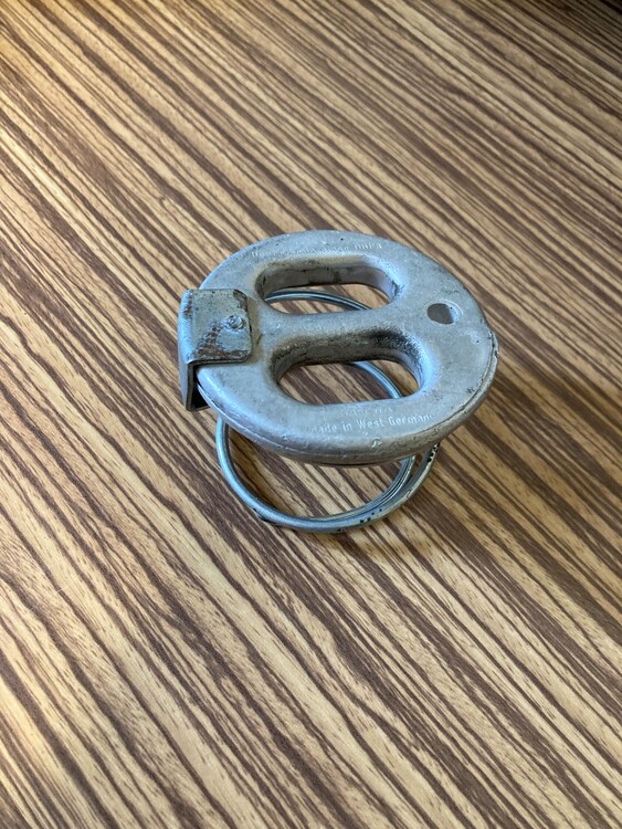 FS: sz1 TCU & Salewa Sticht Plate