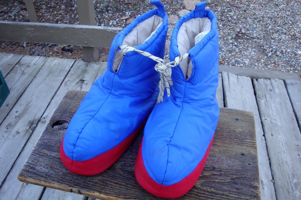 FS: Accessories - Made in Nepal Wool Hat, Fleece Gloves, Smart Wool ...