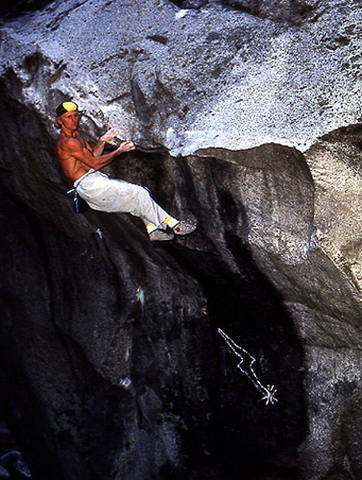 John Bachar on "Midnight Lightning". 1982. Photo by Blitzo.