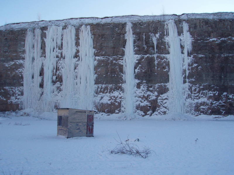 Ice Pit Conditions 01/28/07 Photo: James Schroeder
