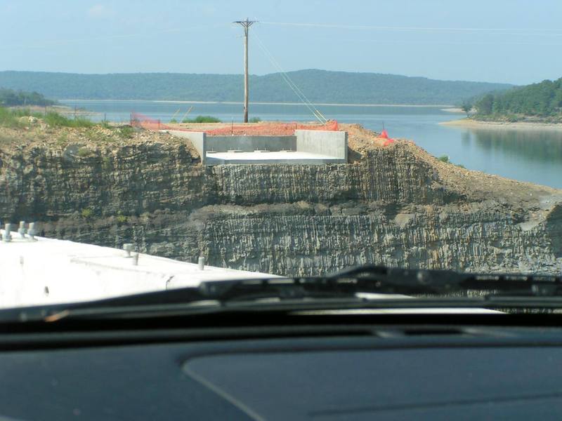 Rock Climbing in Lake Tenkiller Dam (closed), Tulsa Area