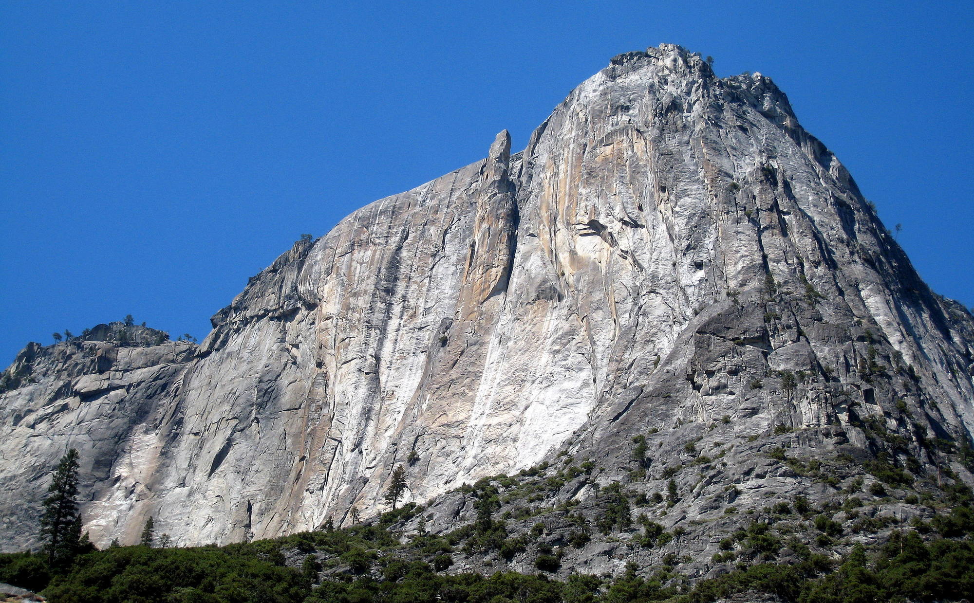 The Lost Arrow Spire as seen from the Valley floor.