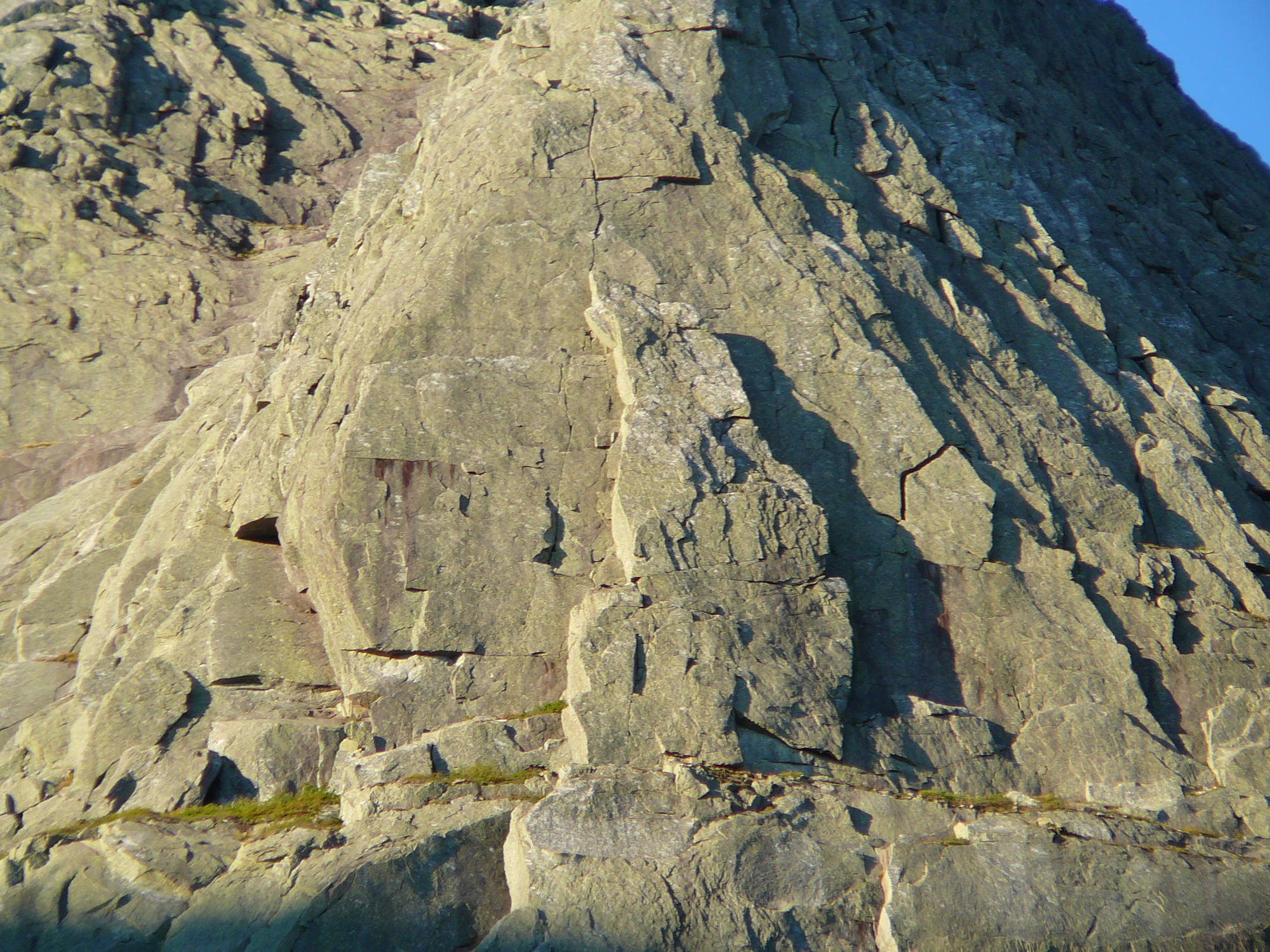 A close up of the Armadillo, start on the grassy ledge on the right, up ...