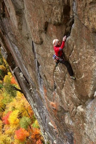 Rock Climbing in Moss Cliff, Adirondacks