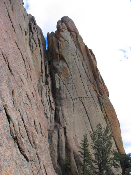 This is the Parapet Tower. You can theoretically combine an ascent of ...