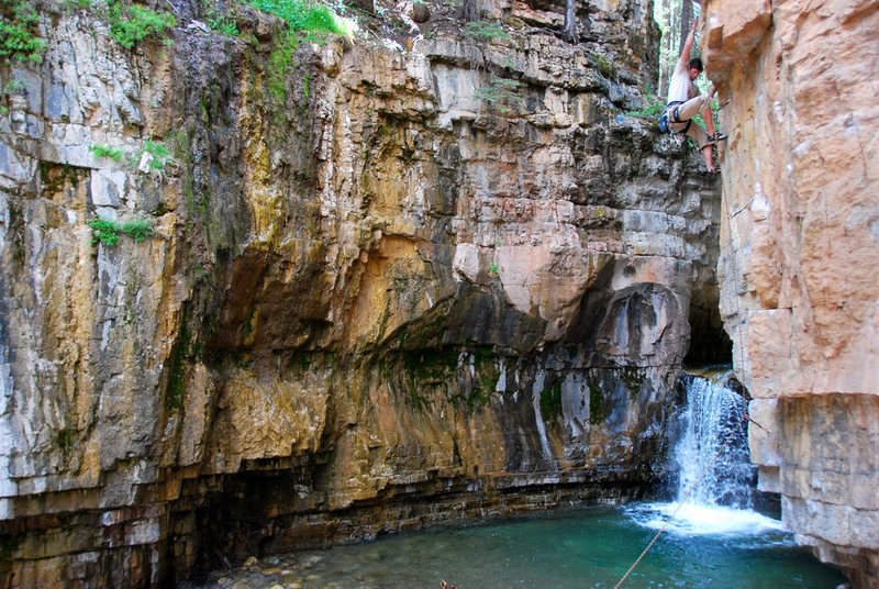 Jarod Sickler is camouflaged on Close to the Edge, Cascade Canyon, CO.