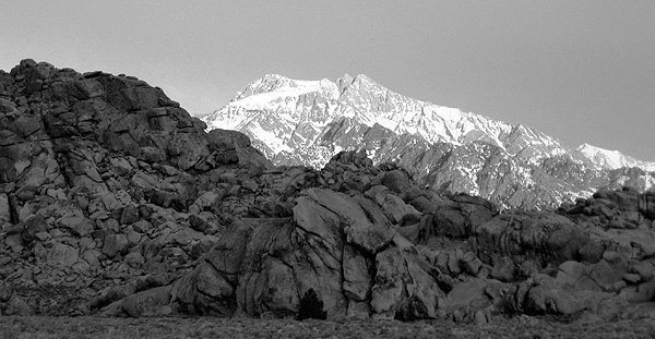 Mt. Williamson from Alabama Hills. Photo by Blitzo.