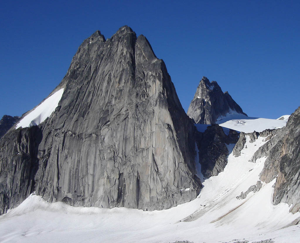 Shot of Snowpatch Spire from the beginning of a route on Crescent ...