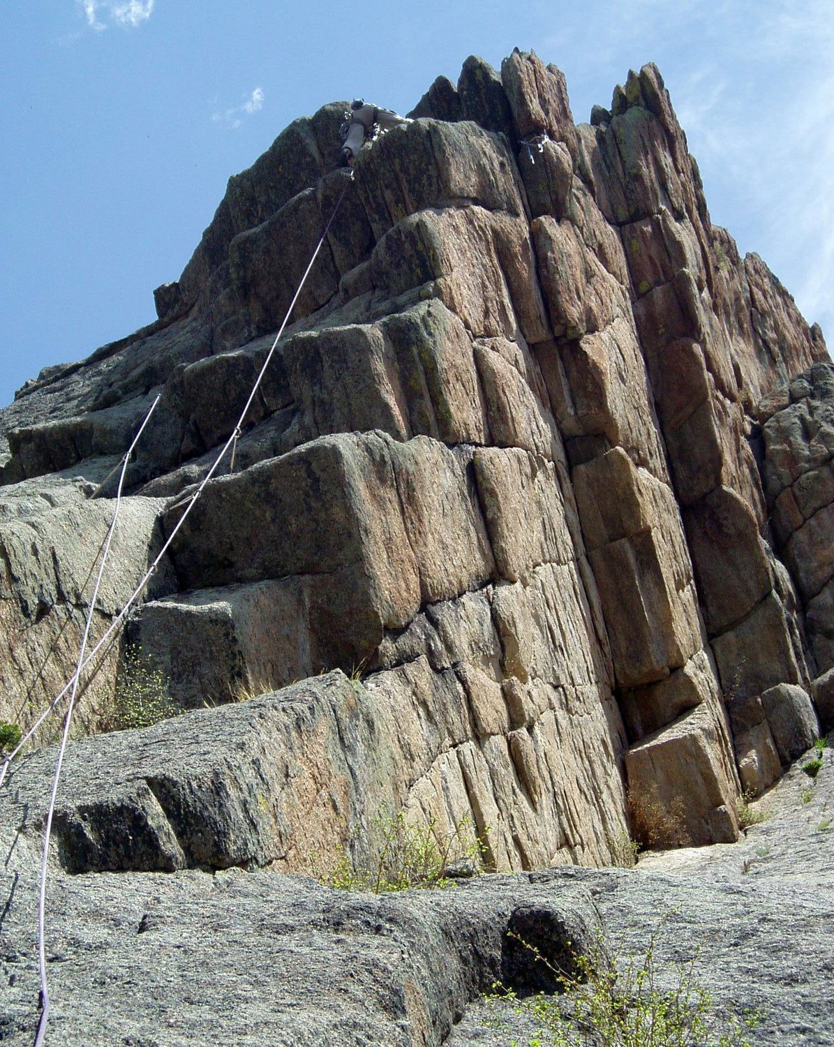 Below the final ceiling. You can see how Greg worked the double ropes ...