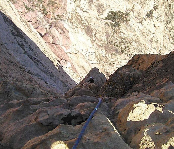Above the big corner on the dihedral variation, easier rock continues ...