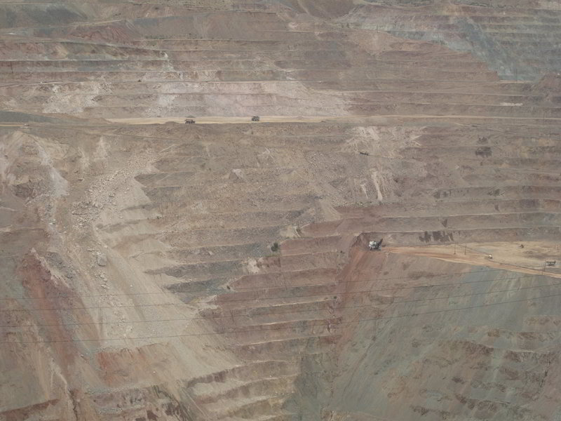 Ray Mine (ASARCO) is about 8 miles of SE of Oak Flat.