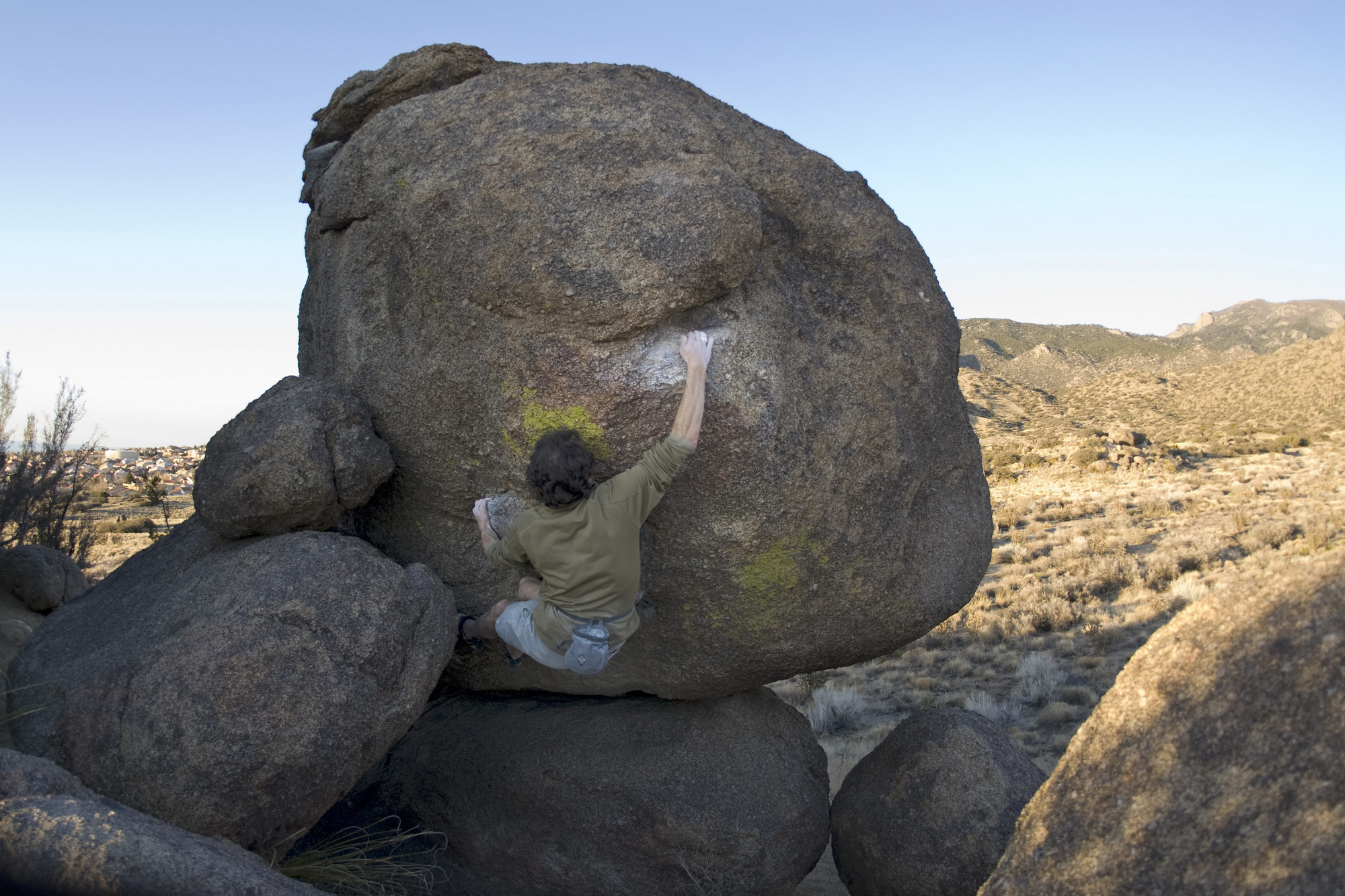 The super-cool problem on the south face of the balancing boulder (V3 ...
