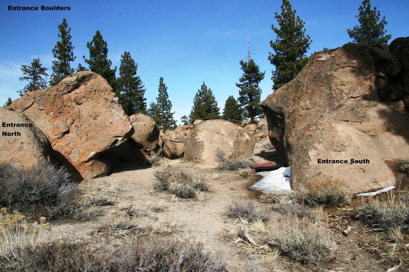 Climbing in Entrance Boulders, Sierra Eastside
