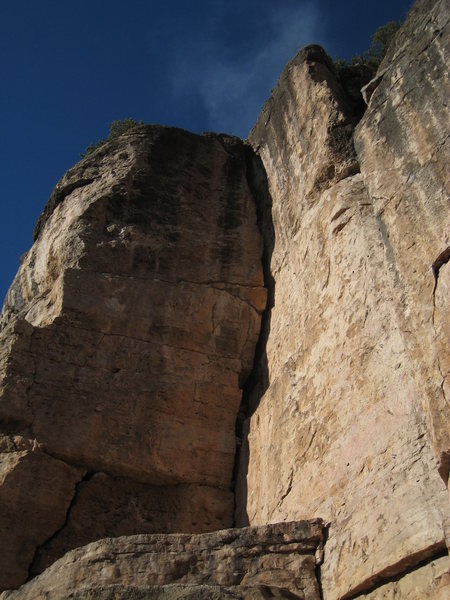 Cash in the Vault climbs the right wall of the dihedral. Presumably the ...