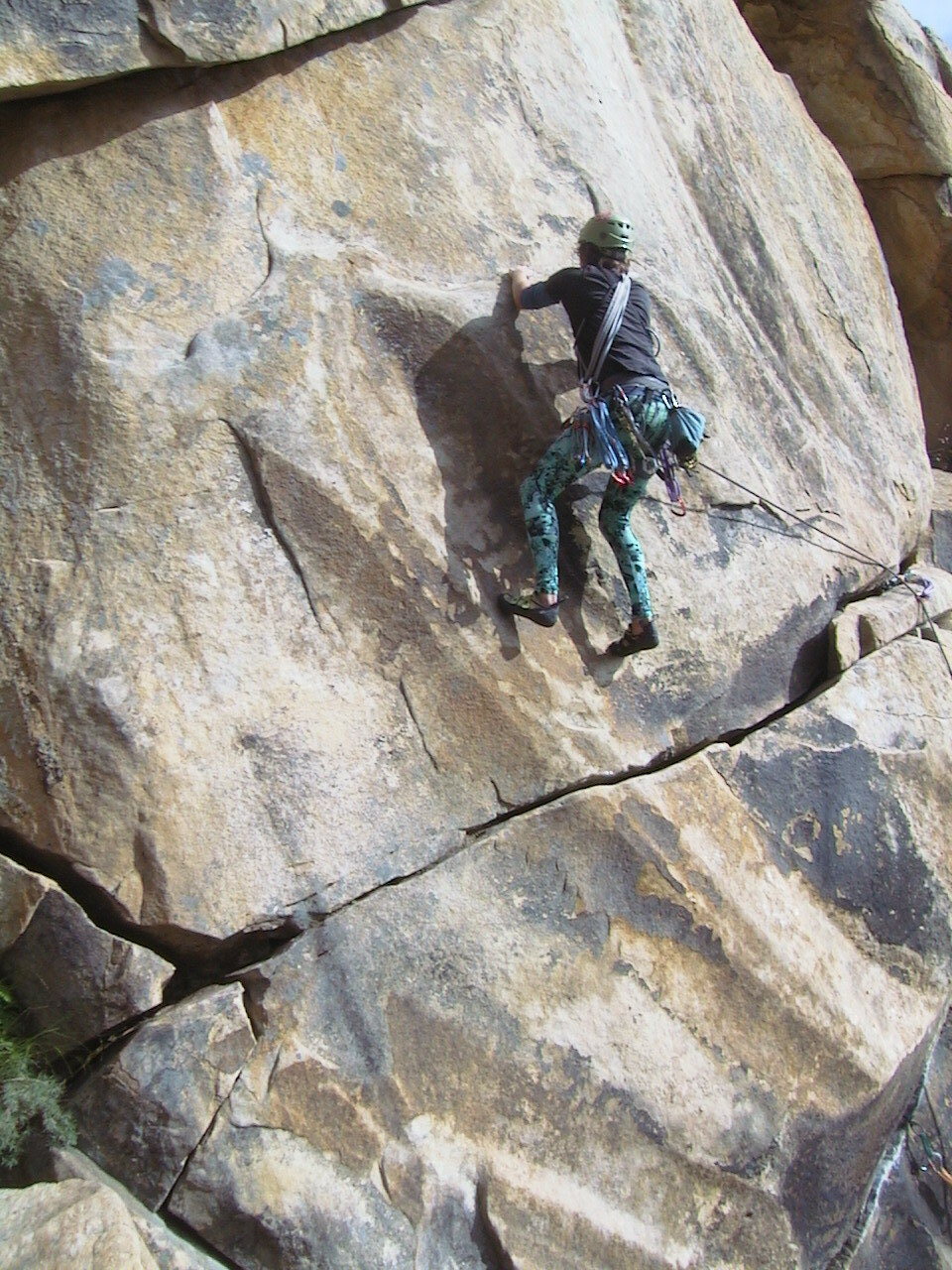 Jake Sahl busting the mantle move.