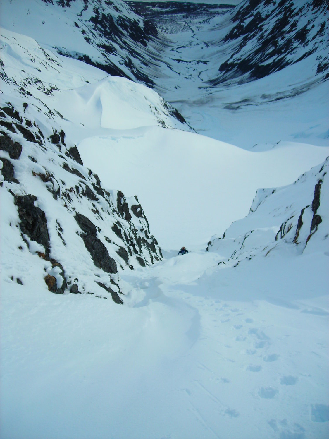 Looking down from the col. You can see what a terrain trap the approach is.