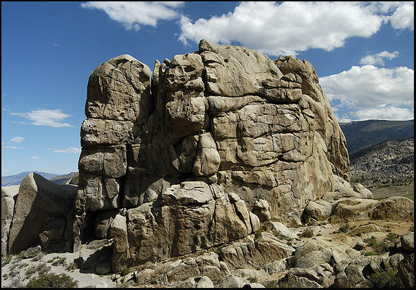 Rock Climbing in The Owl-West Side, Sierra Eastside