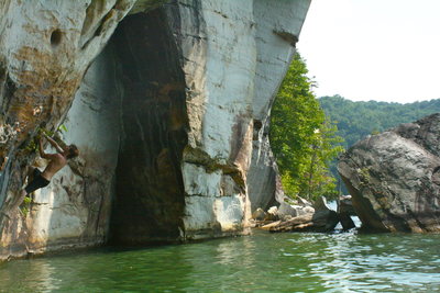 Rock Climbing in Pirate's Cove, Summersville (Gauley River) Area