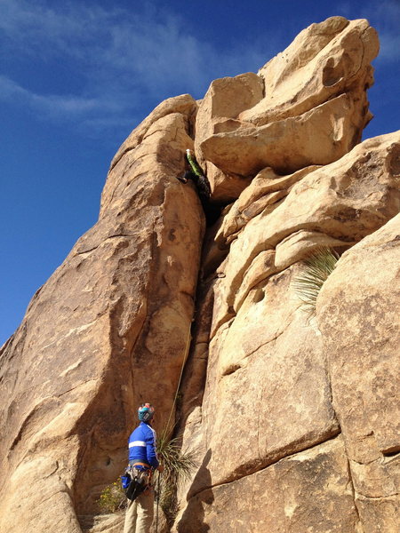 Rock Climb Right of Garfield, Joshua Tree National Park