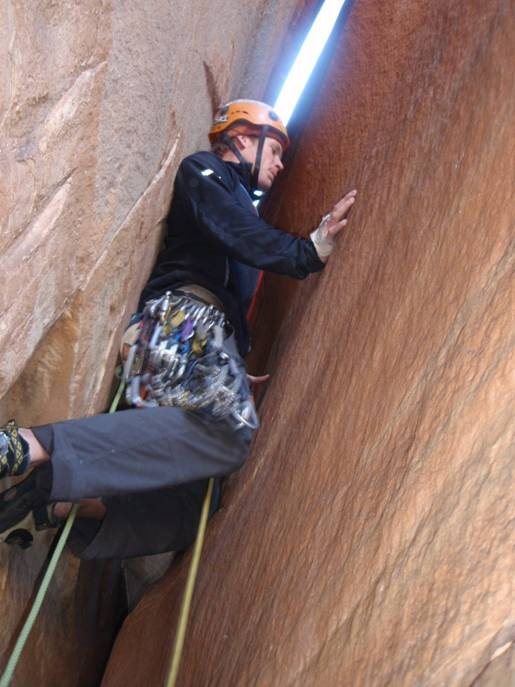 Pitch 6, the tunnel/squeeze/chimney fun.