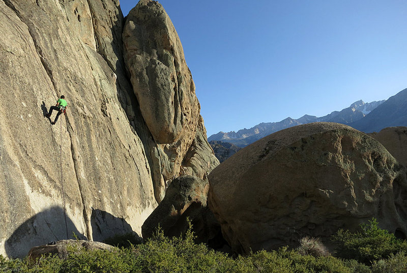 Rock Climbing in Windy Wall, Sierra Eastside
