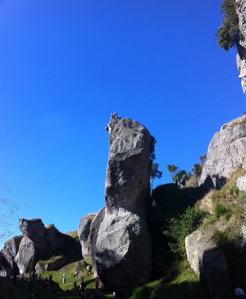 Further down the valley. Moon boulder can be seen on the Right