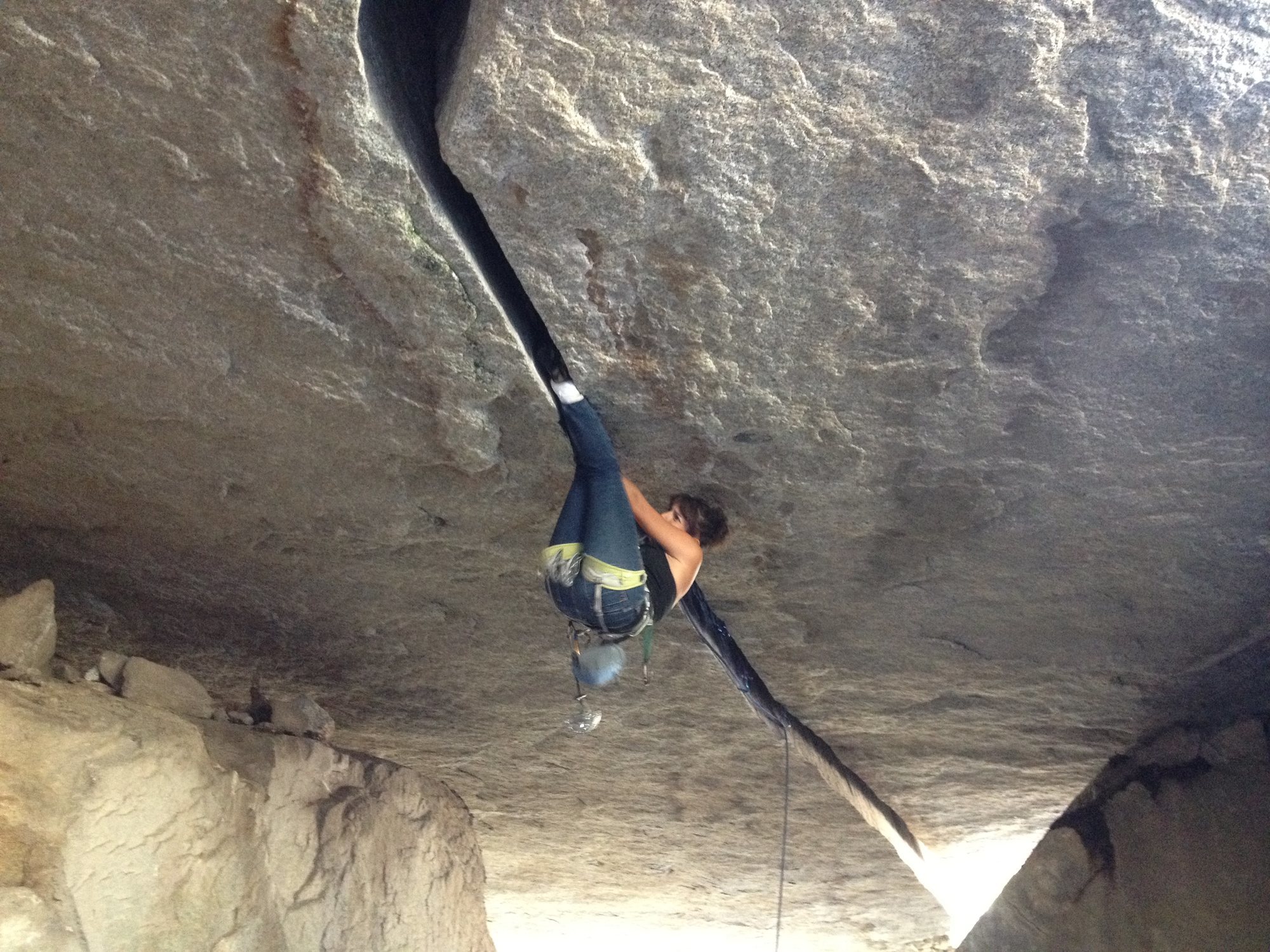 vanessa almanza putting the fanessa on the 'ol trench sauce