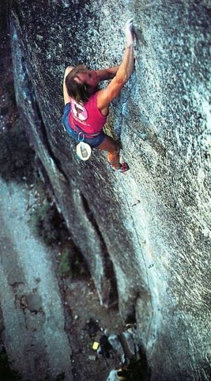 Todd Skinner on The Stigma (5.13), Yosemite Valley Photo: Jeff Smoot