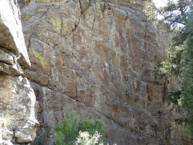 Rock Climbing in Independence Wall, Golden
