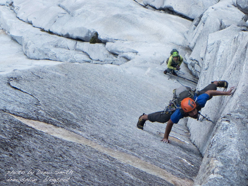 Rock Climbing in Valle Cochamó, Valle Cochamó