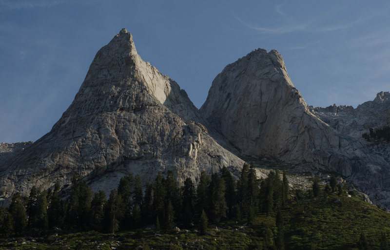 Rock Climb Saber Ridge traverse, south to north, Sequoia & Kings Canyon NP