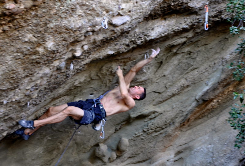 Rock Climb Super Crack, Central Coast