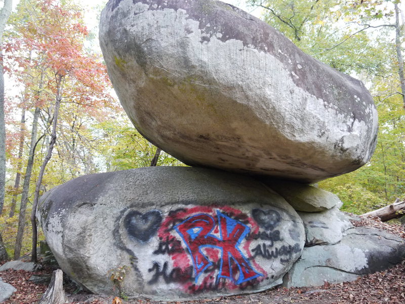 Climb Urban Legend, Shaking Rock