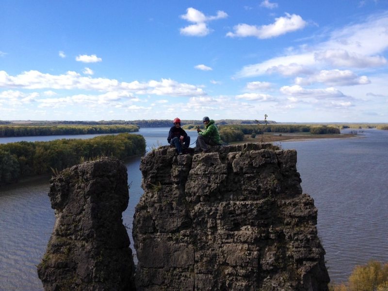 Rock Climb Sentinel East Face, Mississippi Palisades