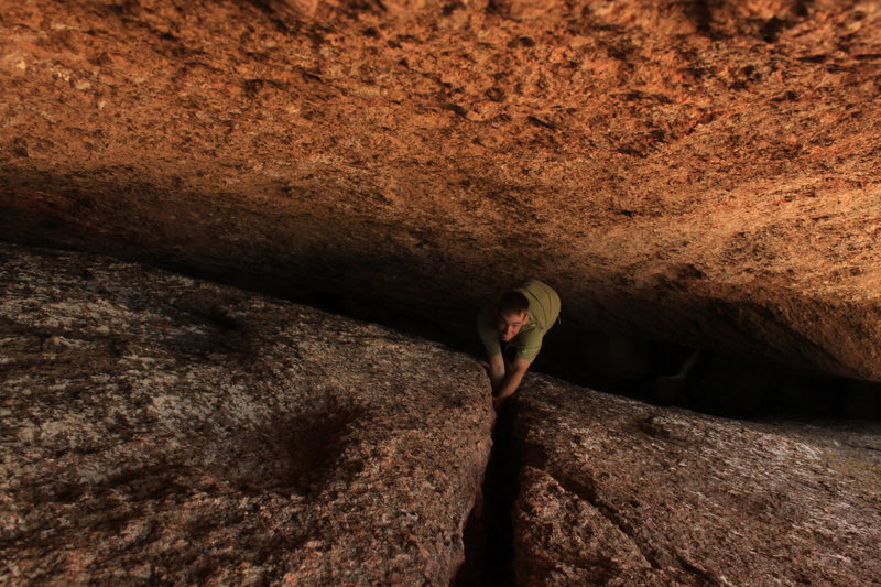 Rock Climb Cave Crack, Enchanted Rock State Natural Area