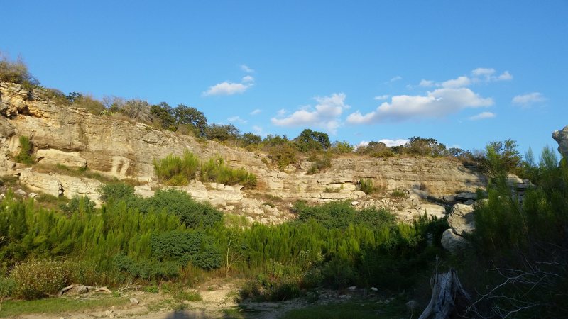 Climbing in Gracy Cove, Austin Area