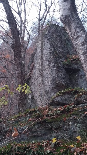 Climbing in Shipyard Boulders/ Below Main Cliff, *Rumney