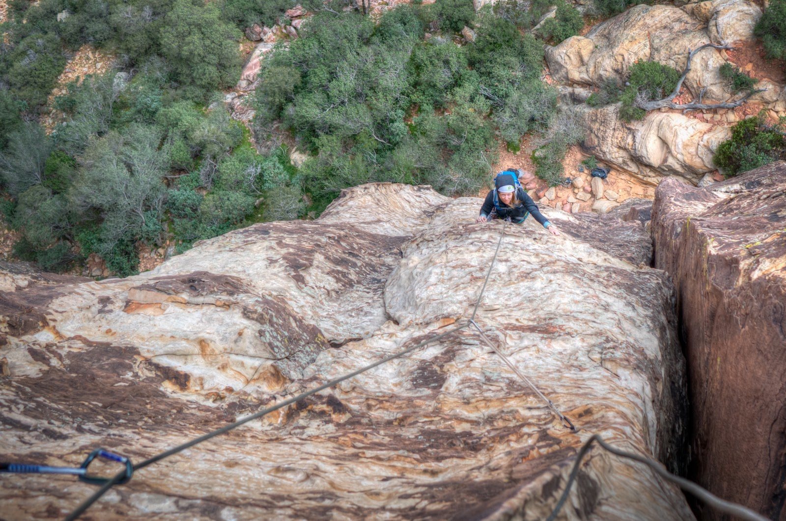 DrJen on the 1st pitch of the classic Crimson Chrysalis @ Red Rocks